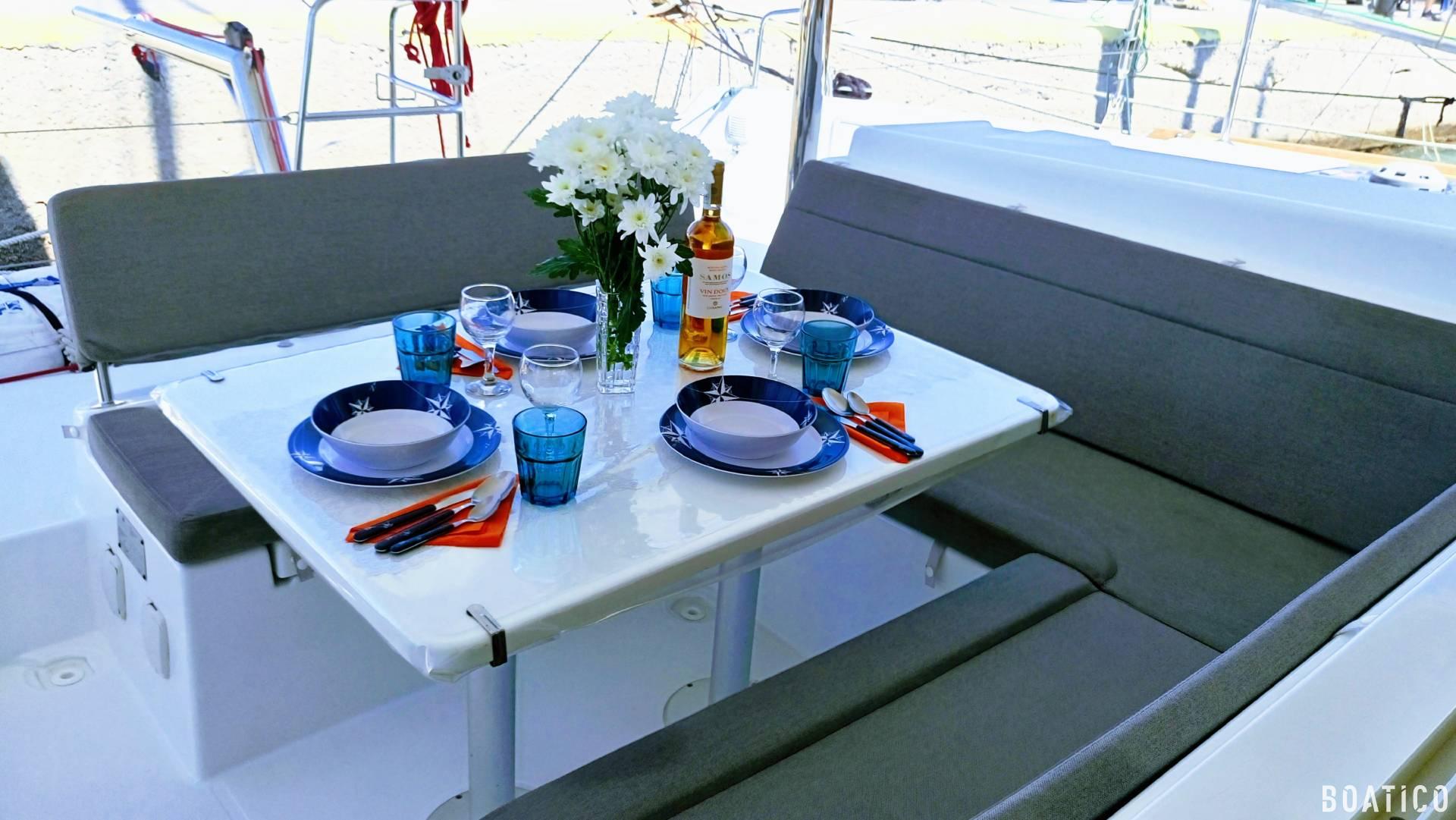 Mieten Sie Katamaran Lion Royal in Griechenland – BOATICO Yachtcharter