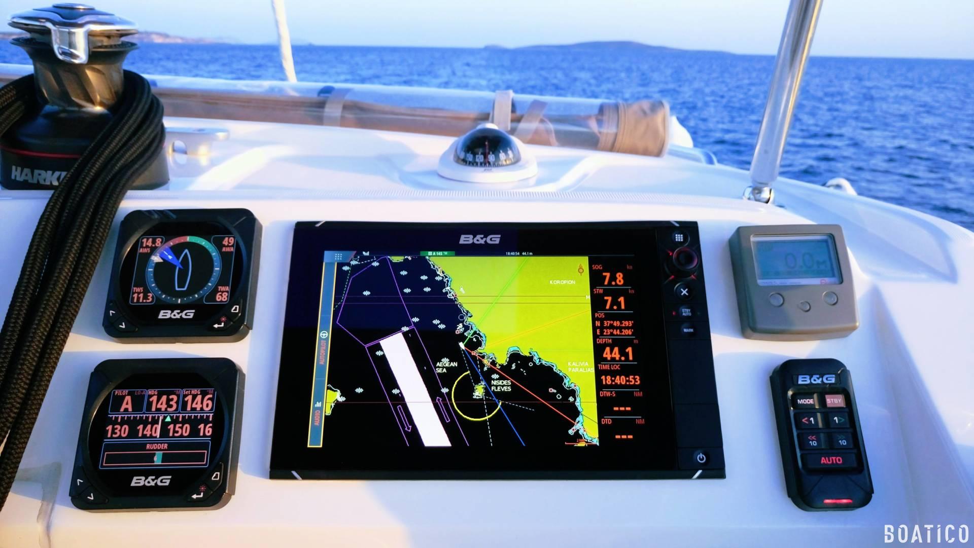 Mieten Sie Katamaran Lion Royal in Griechenland – BOATICO Yachtcharter